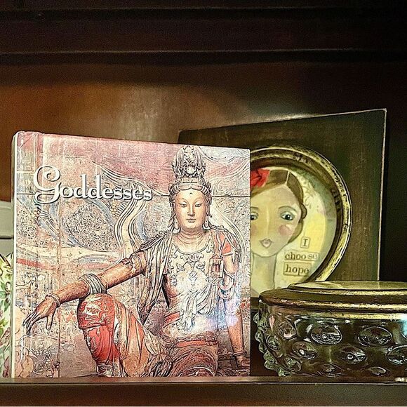 Accents | Goddessesmini Art Book | Poshmark
